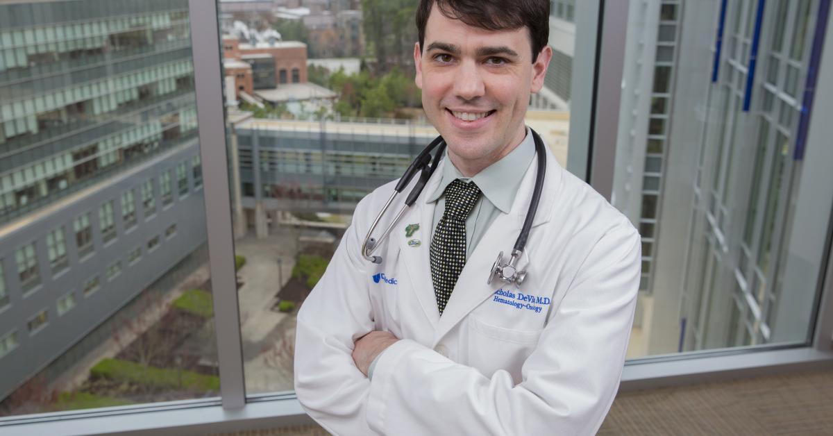 DeVito receives Damon Runyon Cancer Research Foundation Physician ...